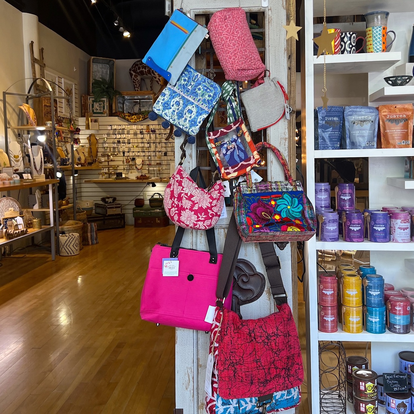 DTFW Shopping & Retail Stores in Downtown Fort Wayne